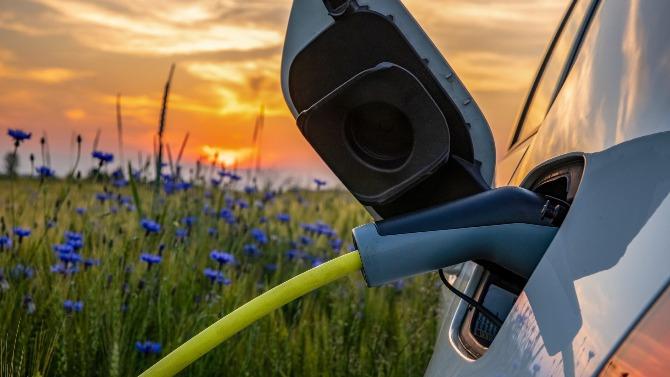 Electric Vehicle Sales Review Q2-2024 | PwC and Strategy&