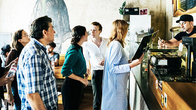 Revamping goods distribution in the ME | Strategy& Middle East